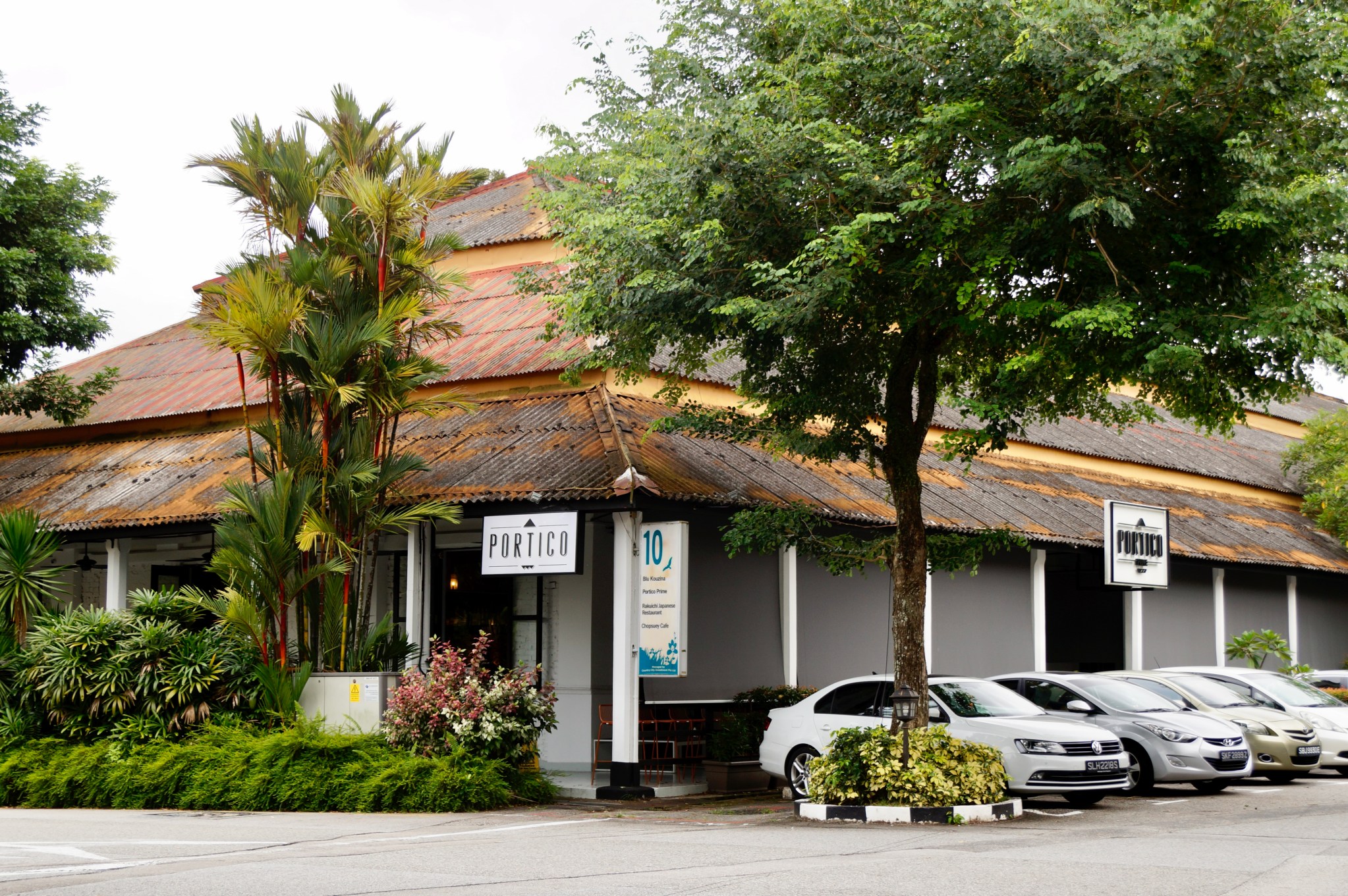 DEMPSEY HILL – SINGAPORE – Travelling Therese